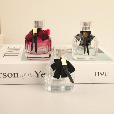 Cina Vetro vuoto 500pcs dell'atomizzatore della bottiglia di profumo dello spruzzo 30ml in vendita