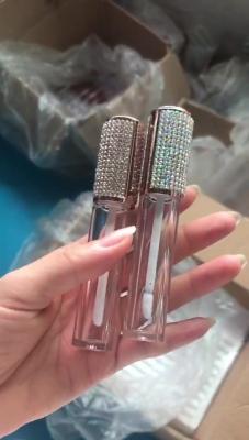 Cina Contenitori per tubo lucidalabbra da 5 ml Diamante vuoto 100 PZ in vendita