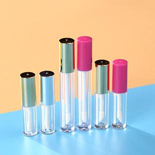 Cina Personalizzazione del pacchetto per il trucco del tubo per smalto per labbra quadrato privato 2,5 ml in vendita