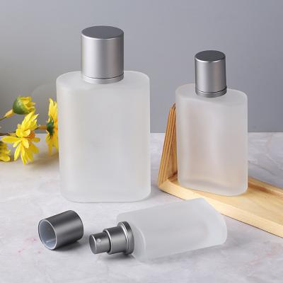 Cina Profumo per flacone spray in vetro smerigliato di alta qualità 25 ml 50 ml 100 ml in vendita