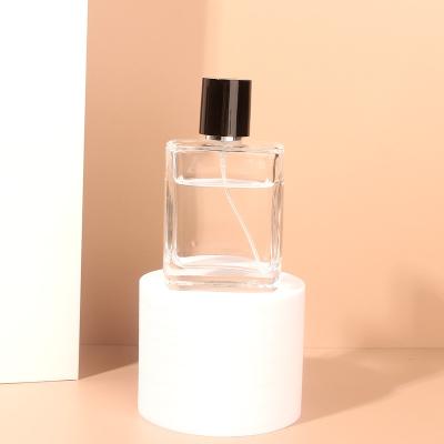 Cina Profumo portatile Sub Bottled 30ML Spray 50ML Vetro pressato in vendita