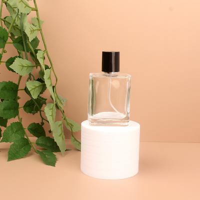 Cina Profumo portatile Sub Bottled 30ML Spray 50ML Vetro pressato in vendita