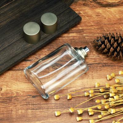 Cina sotto materiale da otturazione riciclabile riutilizzabile della bottiglia 100ml dello spruzzo del profumo 50ml in vendita