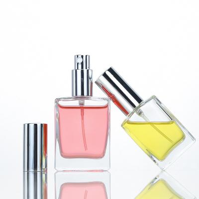 Cina Logo vuoto di lusso riutilizzabile del ODM della bottiglia 30ml dello spruzzo di profumo in vendita