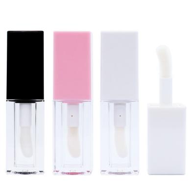 Cina Impermeabilizzi COME tubi vuoti di plastica di lucentezza del labbro con la bacchetta 3.5ml 5ml 6ml in vendita