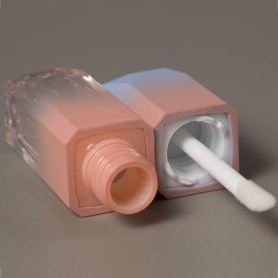 Cina Tubi vuoti blu rosa di lucentezza del labbro 5ml del nero del cilindro con l'OEM della spazzola in vendita