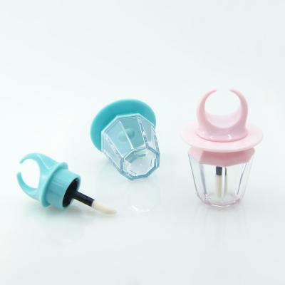 Cina Tubi vuoti di Ring Pacifier 8ml per serigrafia di lucentezza del labbro in vendita