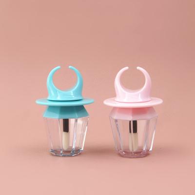 Cina Tubi vuoti di Ring Pacifier 8ml per serigrafia di lucentezza del labbro in vendita