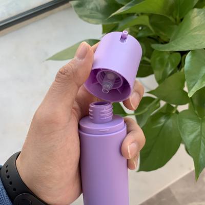 中国 空気のないローション ポンプびん80ml 100ml 120mlの上のペット紫色のねじれ 販売のため