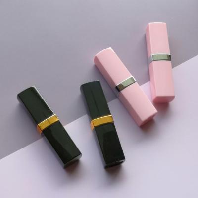 China PMS Custom Eco Friendly Square Lipstick Tubes met groothandelsprijs Te koop
