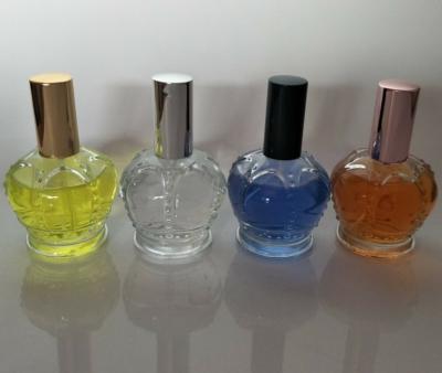 Cina Il giro riutilizzabile modella le bottiglie vuote di 80ml Flint Glass Refillable Perfume Spray con l'atomizzatore dello spruzzo in vendita