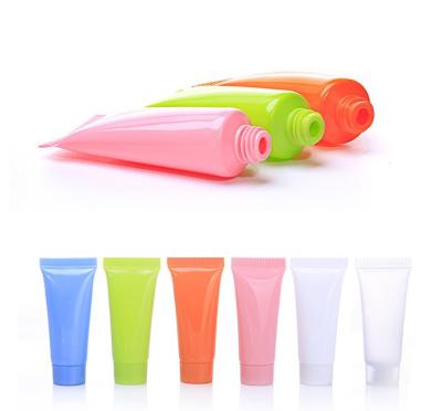 Cina Crema per le mani dell'OEM pp che imballa la metropolitana cosmetica 5ml 10ml di compressione in vendita