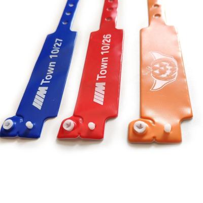 China Artificial Custom Wristband Vinyl Id Bracelet for Soft Comfortable Wear and Style for sale
