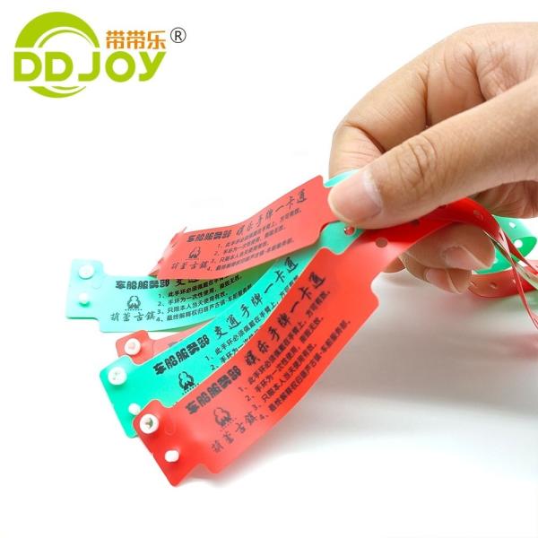 Quality PVC Customized Identification Armband for Child Park and Charity Events in Red for sale