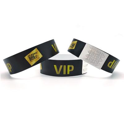 Cina Biglietti d'identità impermeabili e braccialetti Tyvek personalizzati essenziali per eventi Festival in vendita