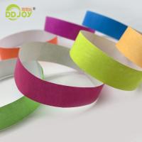 China Custom Tyvek Wristbands 250x19mm Strong Adhesive Closure Waterproof Event Bracelets for sale