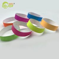 China Custom Tyvek Wristbands 250x19mm Strong Adhesive Closure Waterproof Event Bracelets for sale