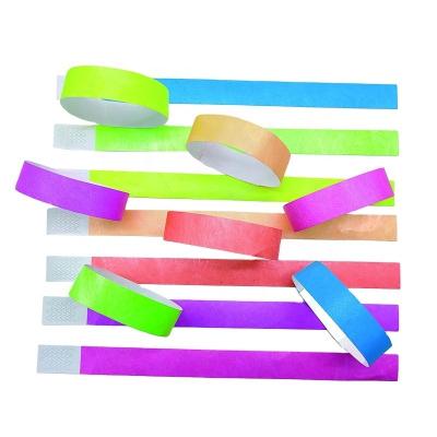 China 250*25mm/250*19mm Custom Printed Logo Eco Paper Armbanden in veelkleurig voor festival Te koop