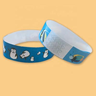 Cina Braccialetti di carta Tyvek per disegni personalizzati Stock di dinosauri Conigli Palloni e altro in vendita