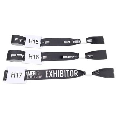 Cina Organizzazione di eventi personalizzati Festa Festa RFID Chip Satin tessuto braccialetti con stampa del logo in vendita