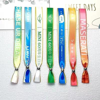 Cina Consigli per eventi personalizzati Feste di festa Braccialetti con chip RFID con stampa del logo su marchi di tessuto in vendita