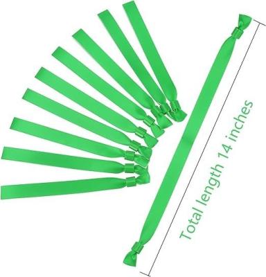 Cina Braccialetti RFID con materiale di tessuto satinato e chip sicuro in vendita