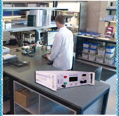 Cina Generatore medico dell'ozono del laboratorio della macchina da tavolino dell'ozono 20000 ore di vita di uso in vendita