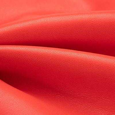 Cina Indumenti proteici personalizzati Indumenti lavabili in cuoio PU Spessore 0,7 mm in vendita