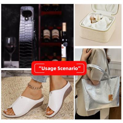 Cina Custodia per telefono in pelle sintetica PVC, artigianato per mobili, stile goffrato lucido e scintillante con funzione elasticizzata, fodera impermeabile per divano in vendita