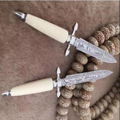 Cina Pocket Hunting Tactical Knife Shovel DIY Industrial Camping Knife OEM ODM in vendita