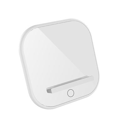 Cina 10W colore su ordinazione di carico veloce del caricatore senza fili da tavolino del micro 5P in vendita