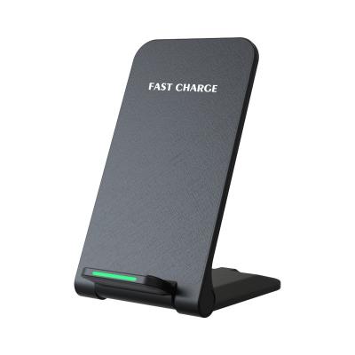 中国 Dual Coil Foldable Wireless Charging Stand 15W 10W Qi Fast Charger For Phone 販売のため