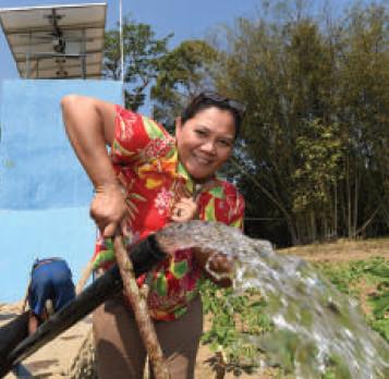 Cina Sistema solare di pompaggio dell'acqua dei liquidi ROSH di scambio per irrigazione in vendita