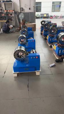 Cina Sud Africa 2 pollici 10 strisce 1-4 strato tubo idraulico Crimping Machine / tubo Crimping Machine alta pressione 6-51mm in vendita