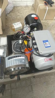 China 2.2 KW Motor 220V Hydraulic Hose Crimping Machine with 1 Inch Crimping Range for 6-25mm Hoses for sale