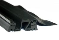 China Customized EPDM Solid U Rubber Seal for Windows and Doors 50-80 Shore A for sale