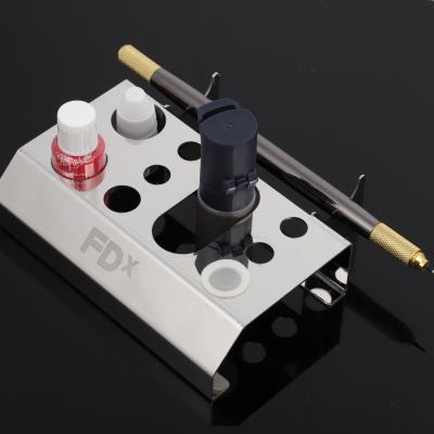 Cina Supporto della tazza/penna dell'inchiostro del tatuaggio dell'acciaio inossidabile con l'etichetta privata in vendita