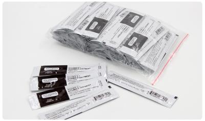 Cina Trucco permanente della crema della VITAMINA A dell'unguento + del sopracciglio di D 100 pc/borsa in vendita