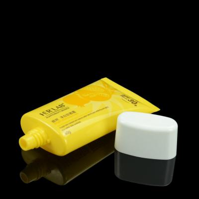 Cina Metropolitana ovale piana d'imballaggio della lozione per le mani della metropolitana cosmetica su ordinazione in vendita