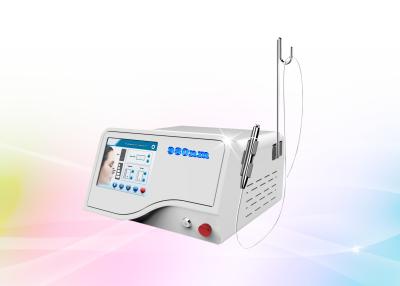 Cina Trattamento del laser a diodi di rimozione 980nm di acne rosacea per le vene del ragno con potere 10W in vendita