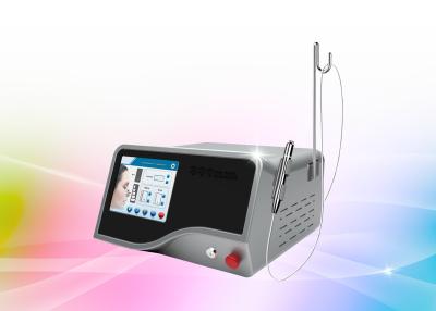 Cina Rimozione del vaso sanguigno del laser a diodi del portatile 980 nanometro, attrezzatura medica di bellezza in vendita