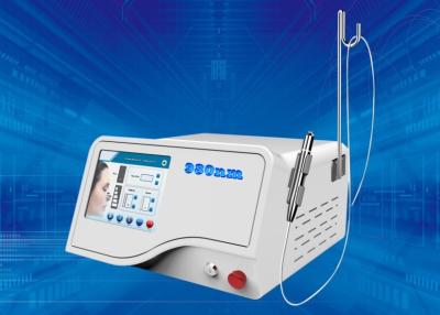 Cina Attrezzatura vascolare di terapia del laser a diodi di rimozione 980 nanometro per rimozione della vena del ragno in vendita