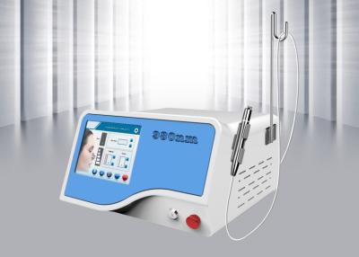 Cina 1-100ms rimozione vascolare del vaso sanguigno rosso sangue del laser a diodi regolabile di frequenza 980nm in vendita