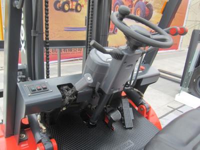 Cina Carrello elevatore a forcale elettrico con manutenzione libera della batteria del motore a corrente alternata una capacità di 2,5 tonnellate in vendita