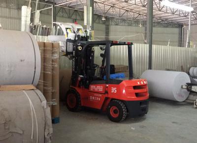 China 3-6 Meters Lifting Internal Combustion Forklift For Paper Roll Handling for sale