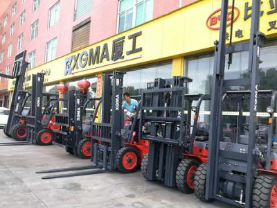 Cina alto carrello elevatore di sollevamento del magazzino da 3 tonnellate di 3~6m con il motore diesel di Isuzu in vendita