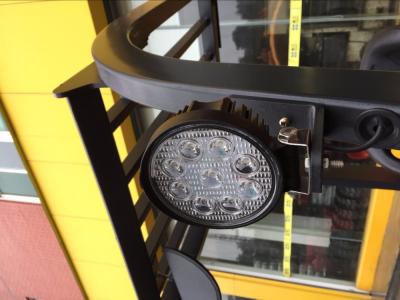 Cina carrello elevatore di combustione interna di 3t 4.2t con la pompa idraulica diesel di Mitsubishi in vendita
