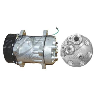 Cina 7H15 car air conditioner compressor 8 ear for Volvo Truck FH12 FH16 FL12 FL16 OE#3962650 8113624 7403360 in vendita