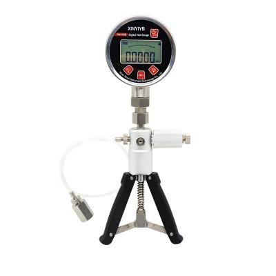 China Hand Pressure Calibration Pump Comparator Pneumatic Pressure Test Pump Calibrator for Pressure and Vacuum Calibration for sale