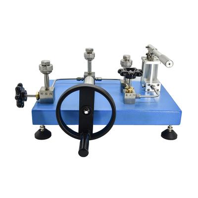 China Multifunction Pressure Calibrator High Accuracy Digital Pressure Gauge Calibration System for TransducerTransmitter Sensor Pump for sale